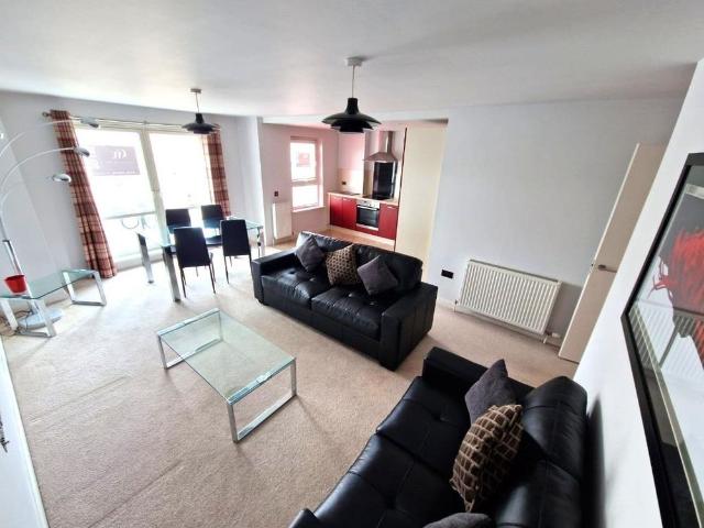 2 bedroom flat to rent