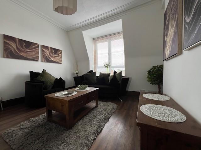 2 bedroom flat to rent