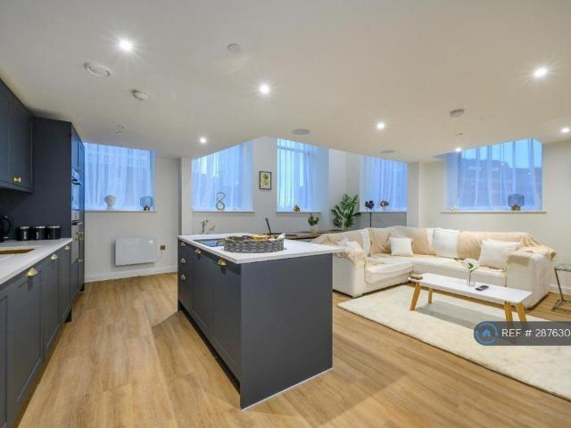 2 bedroom flat to rent