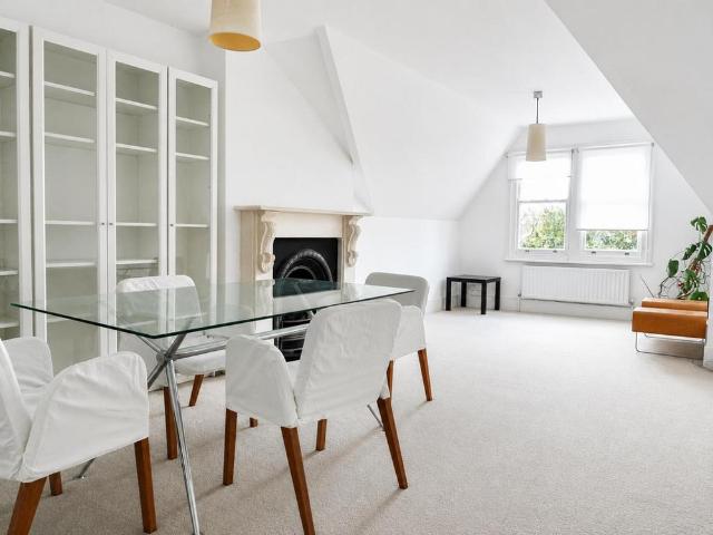 2 bedroom flat to rent