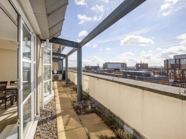 2 bedroom flat to rent