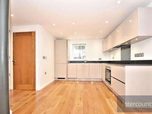 2 Bedroom Flat To Rent, 2 Bedroom Flat To Rent