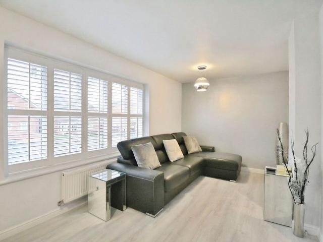 2 Bedroom Flat To Rent, 2 Bedroom Flat To Rent