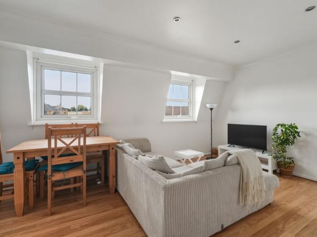 2 Bedroom Flat To Rent, 2 Bedroom Flat To Rent