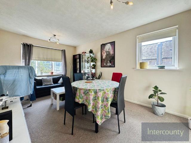 2 Bedroom Flat To Rent, 2 Bedroom Flat To Rent