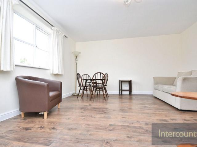 2 Bedroom Flat To Rent, 2 Bedroom Flat To Rent