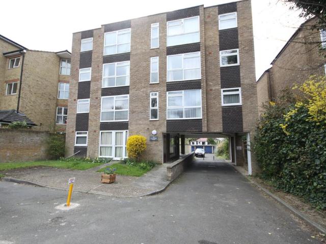 2 bedroom flat to rent