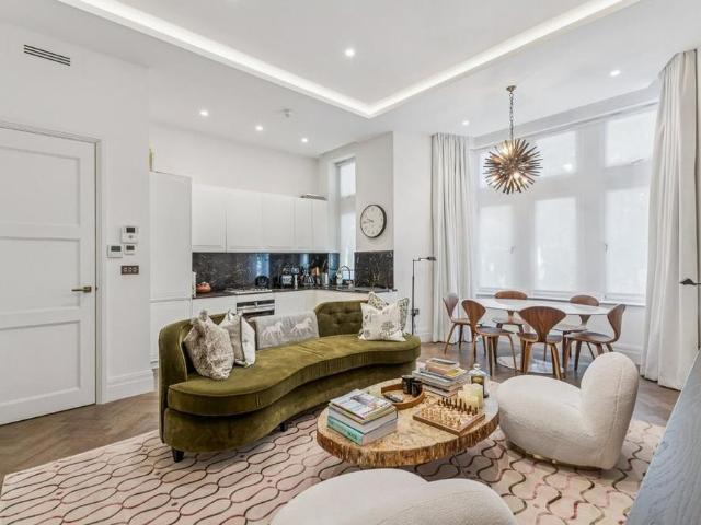 2 bedroom flat to rent