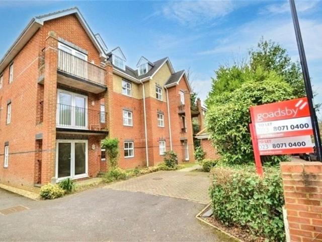 2 bedroom flat to rent