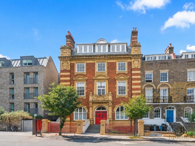 2 bedroom flat to rent