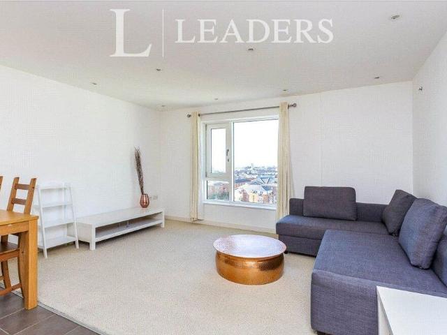 2 bedroom flat to rent