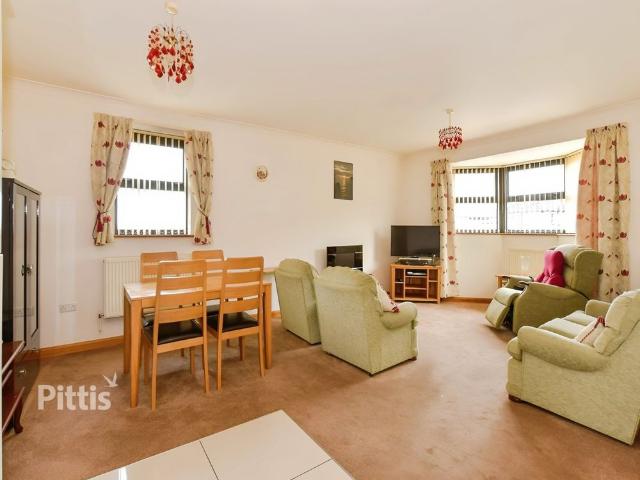 2 bedroom flat to rent