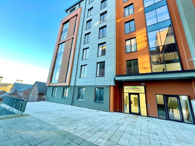 2 bedroom flat to rent