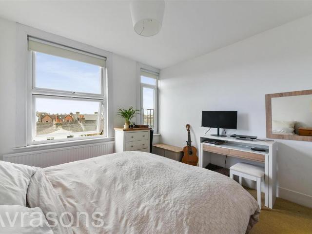 2 bedroom flat to rent