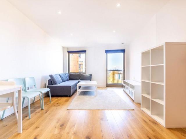 2 bedroom flat to rent