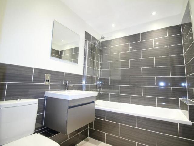 2 bedroom duplex to rent