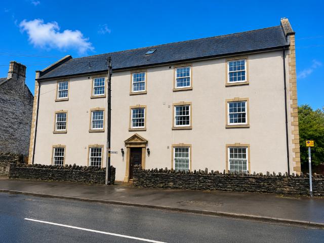 2 bedroom flat to rent