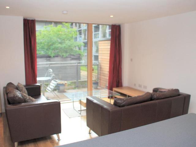2 bedroom flat to rent