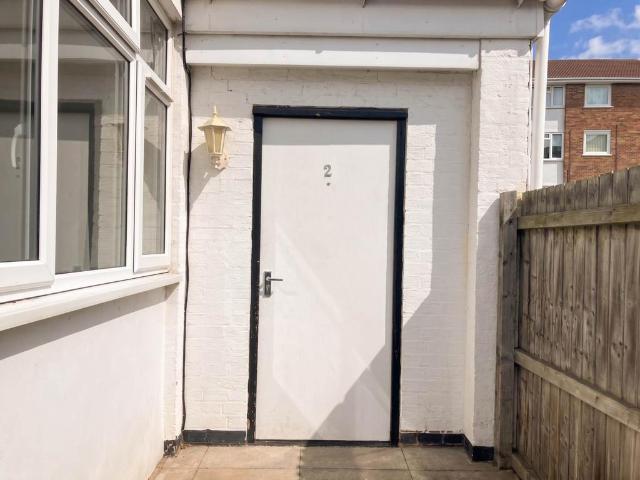 2 bedroom flat to rent