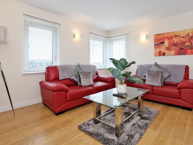 2 bedroom flat to rent