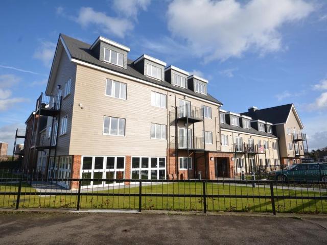 2 bedroom flat to rent