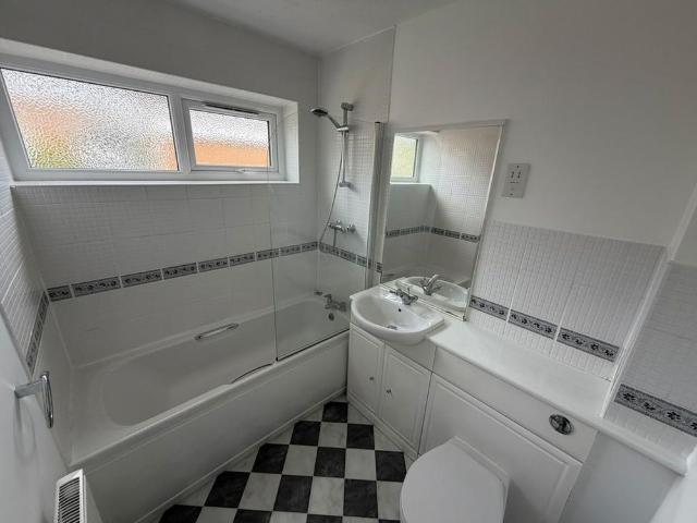 2 bedroom flat to rent