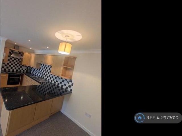 2 bedroom flat to rent