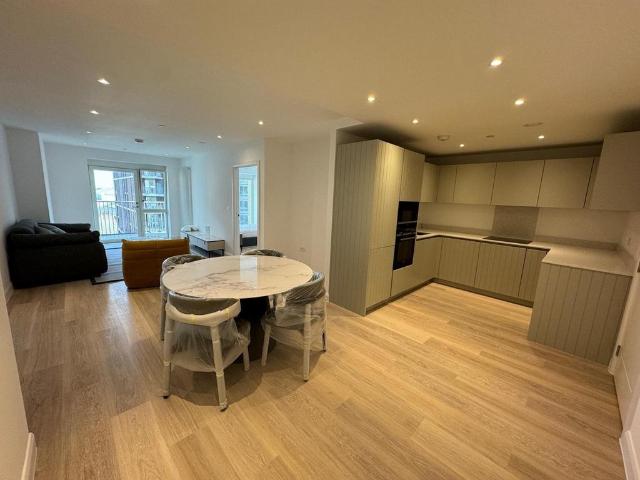 2 bedroom flat to rent
