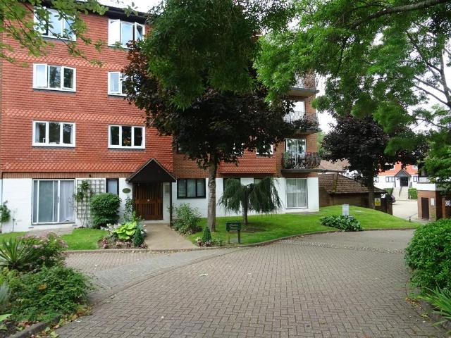2 bedroom flat to rent