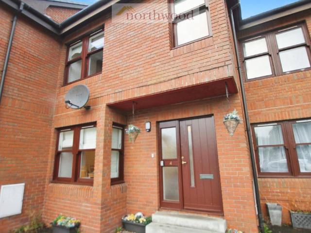 2 bedroom flat to rent
