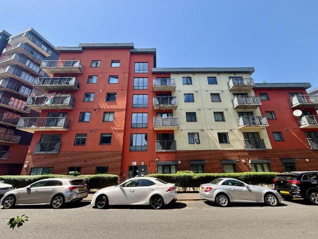 2 bedroom flat to rent