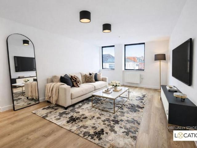 2 bedroom flat to rent