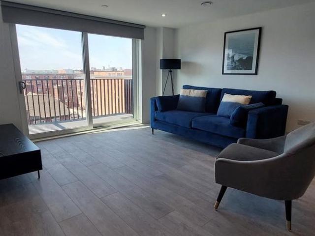 2 bedroom flat to rent