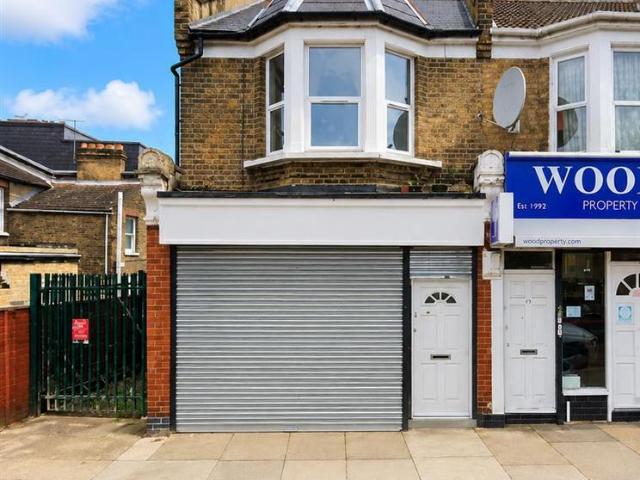 2 bedroom flat to rent