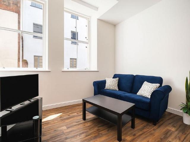 2 bedroom flat to rent