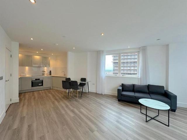2 bedroom flat to rent
