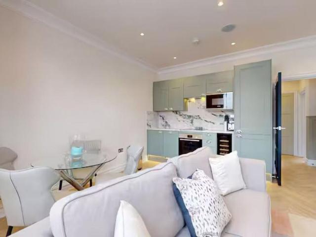 2 bedroom flat to rent