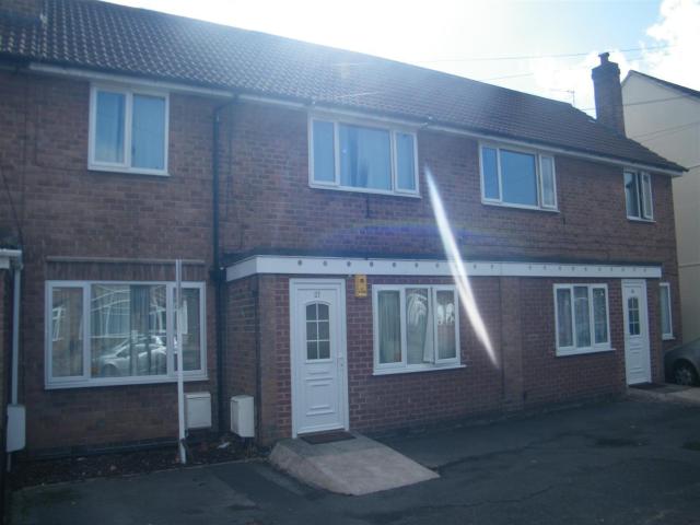 2 bedroom flat to rent
