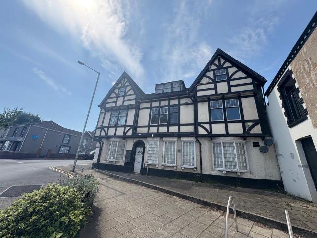 2 bedroom flat to rent