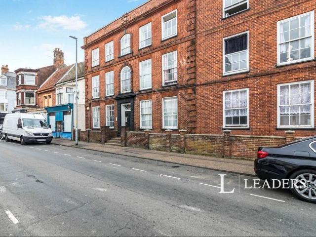2 bedroom flat to rent