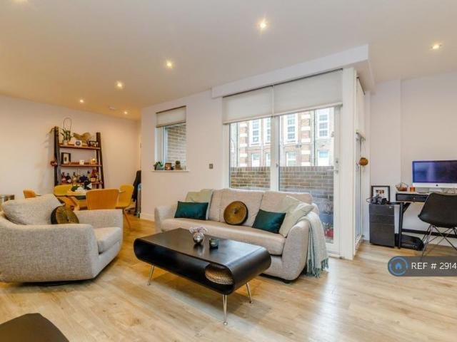 2 bedroom flat to rent