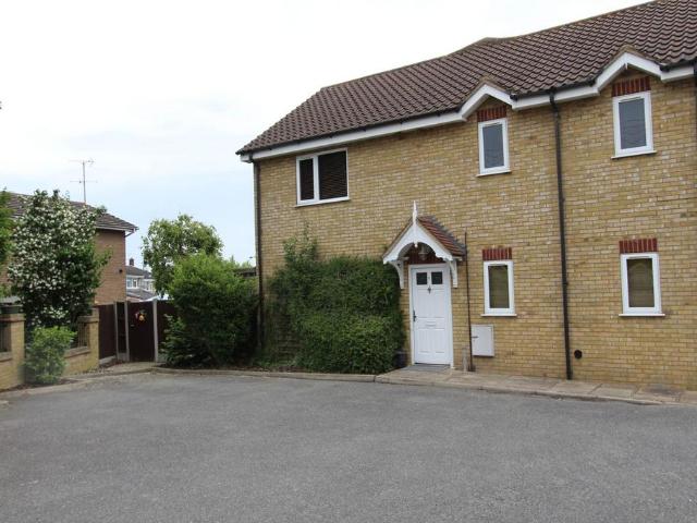 2 bedroom flat to rent