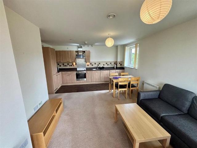 2 bedroom flat to rent