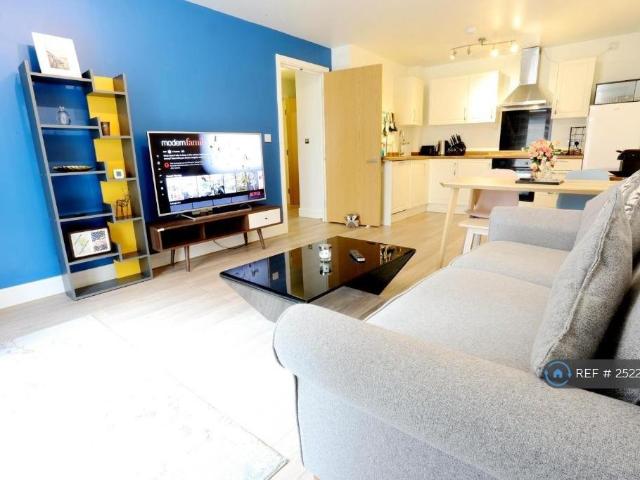 2 bedroom flat to rent