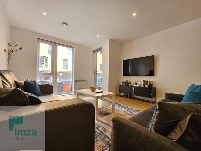 2 bedroom flat to rent