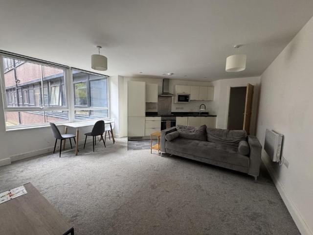 2 bedroom flat to rent