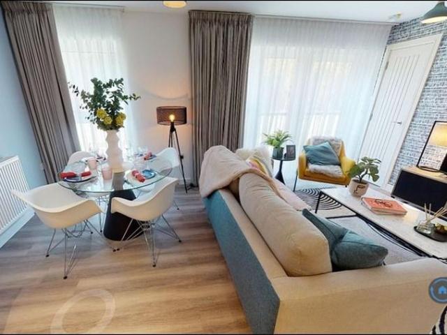 2 bedroom flat to rent