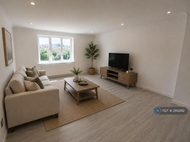 2 bedroom flat to rent