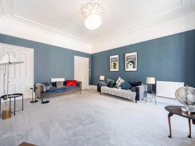 2 bedroom flat to rent