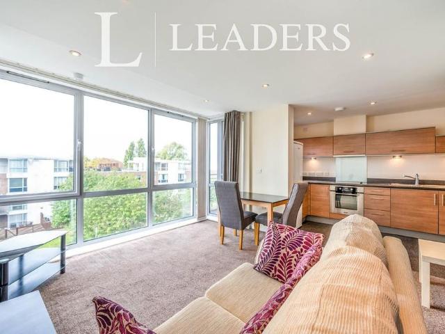 2 bedroom flat to rent